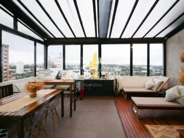 Moema Cobertura com 3 Quartos e 3 banheiros à Venda, 140 m² por R$ 2.300.000
