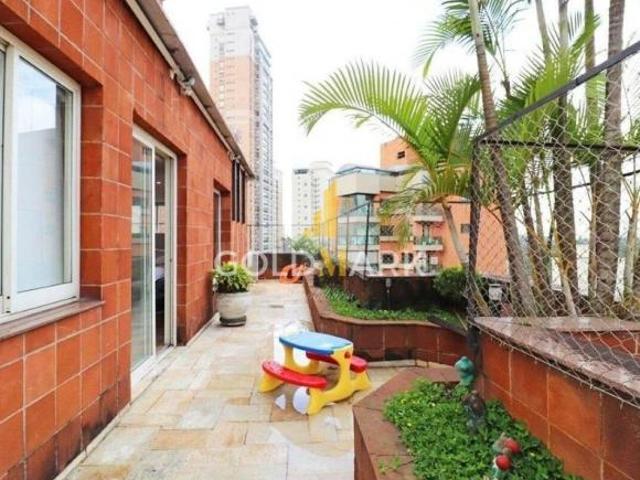 Moema Cobertura à venda com 4 quartos 4 garagens piscina