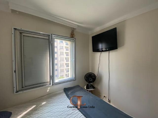 Moema indios apartamento com sacada!