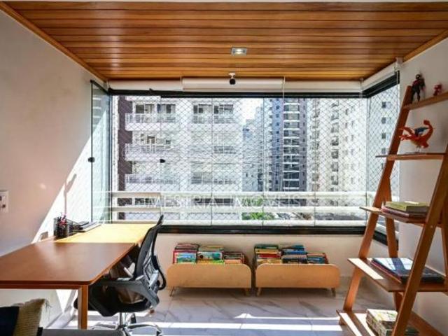 Moema Índios | Apartamento com 72 m², totalmente reformado | Localização TOP !
