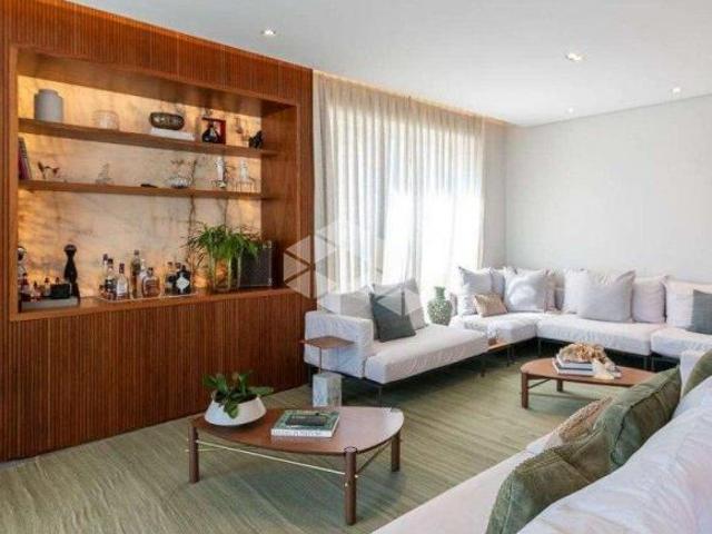 Moema Índios, apartamento para venda próximo ao metrõ com 03 suítes e 04 vagas de garagem