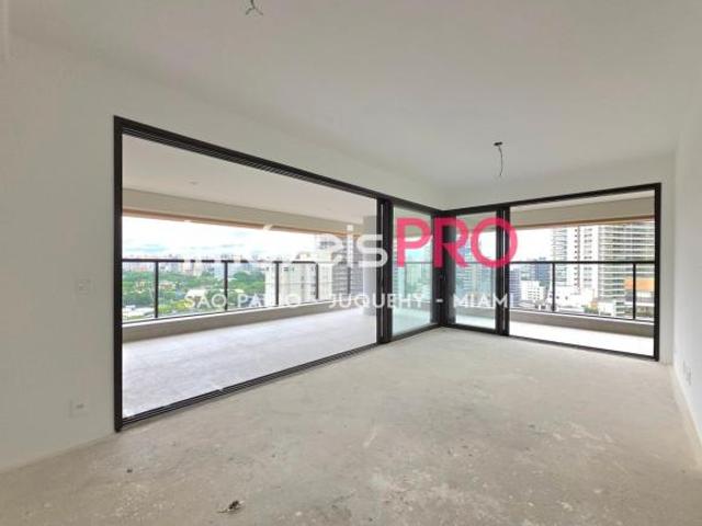 Moema Pássaros | 153 m² em prédio novo a poucos minutos do Ibirapuera