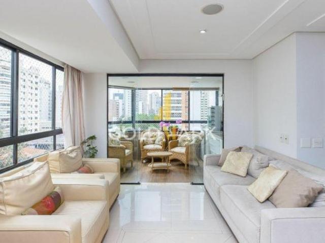 Moema Pássaros 202m² 4 dormitórios 3 suítes 3 garagens