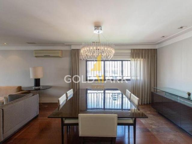 Moema Pássaros 230m² 3 Suítes 4 garagens