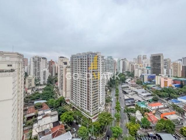 Moema Passaros 233m² área privativa 4 Dormitorios 3 suites