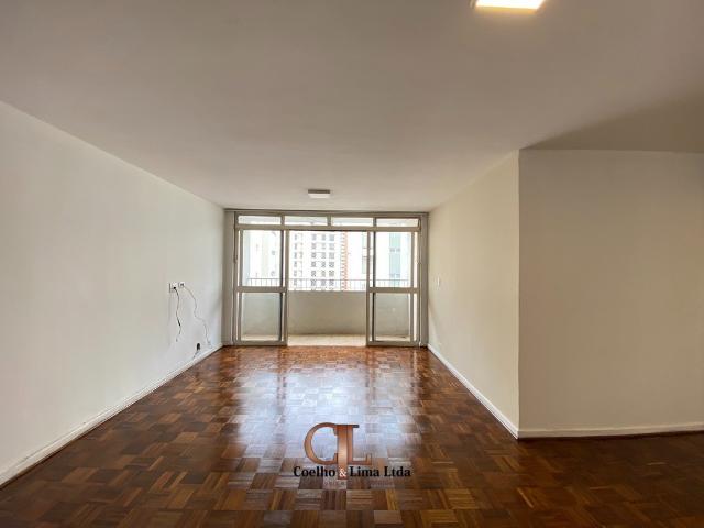 MOEMA PÁSSAROS APARTAMENTO COM VARANDA!