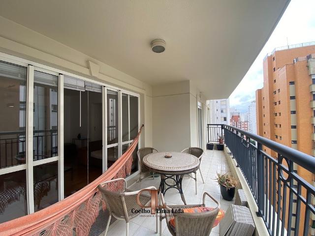 MOEMA PÁSSAROS APARTAMENTO COM VARANDA!