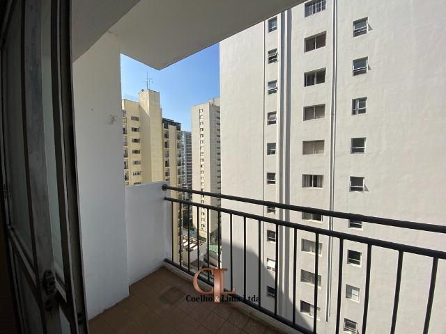 MOEMA PÁSSAROS APARTAMENTO COM VARANDA!