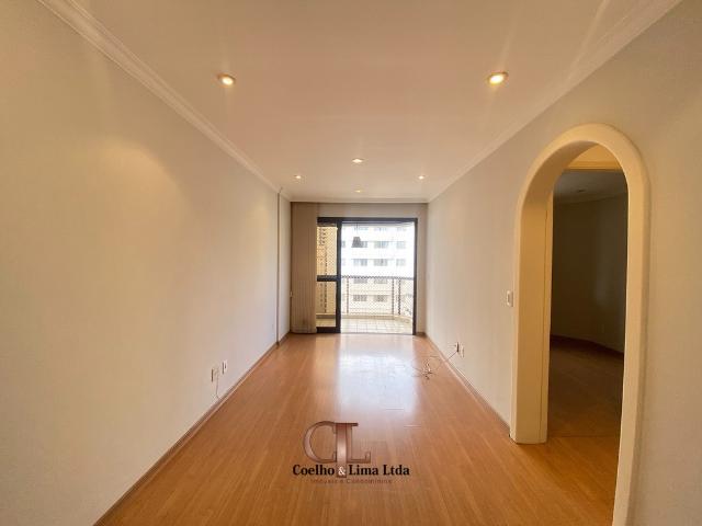 MOEMA PÁSSAROS APARTAMENTO COM VARANDA E PISCINA