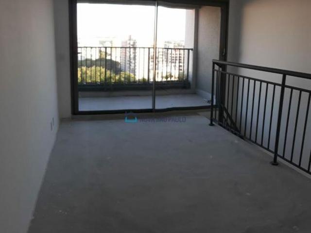 Moema Pássaros, Apartamento duplex no contra piso!