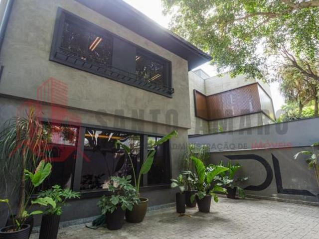 Moema Sobrado comercial/residencial, 10 X 53 = 530m2, 4 vagas. estuda permuta