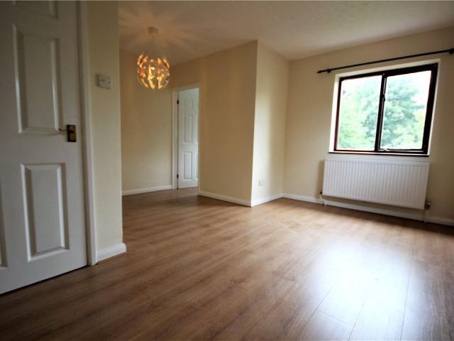 Moffat Road, London N13, 1 bed flat to rent, £1,495 pcm | PrimeLocation