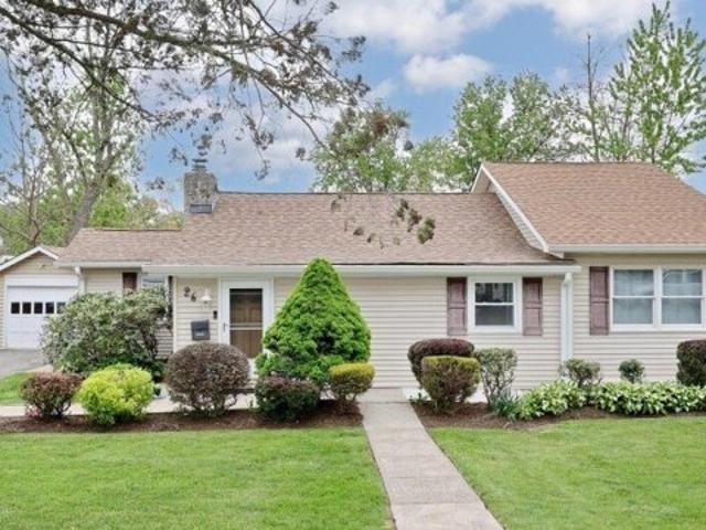Mohawk Ave, Parsippany Troy Hills Township, Home For Sale