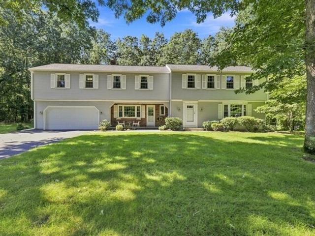 Mohawk Dr, Longmeadow, Home For Sale