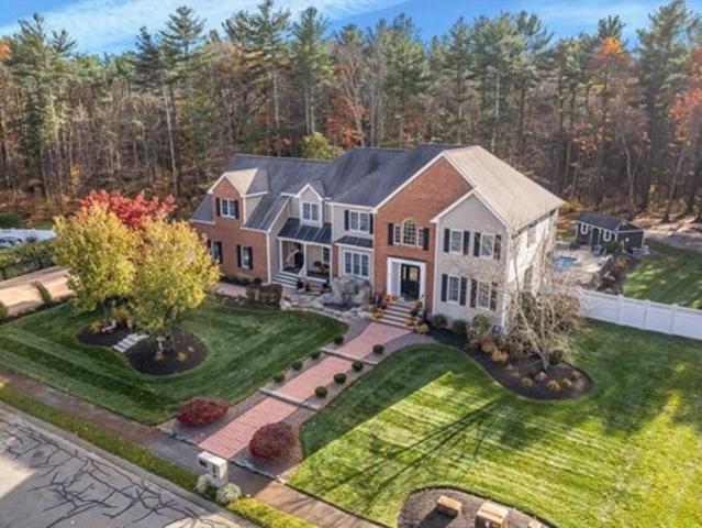 Mohawk Rd, Raynham, Home For Sale
