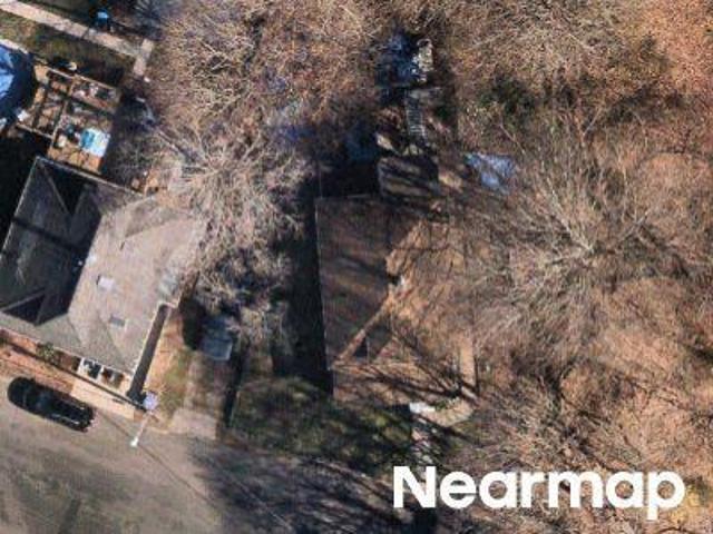 Mohegan Park Rd