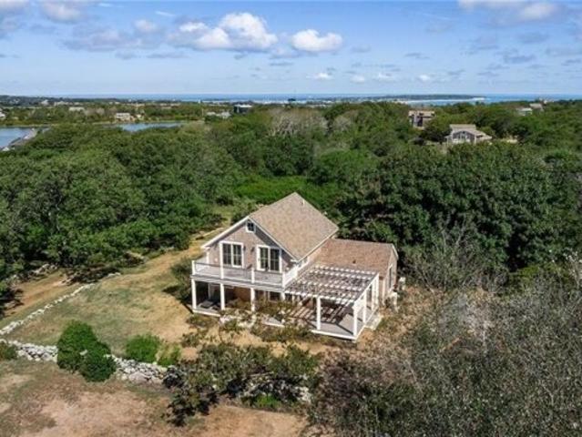 Mohegan Trl, Block Island, Home For Sale