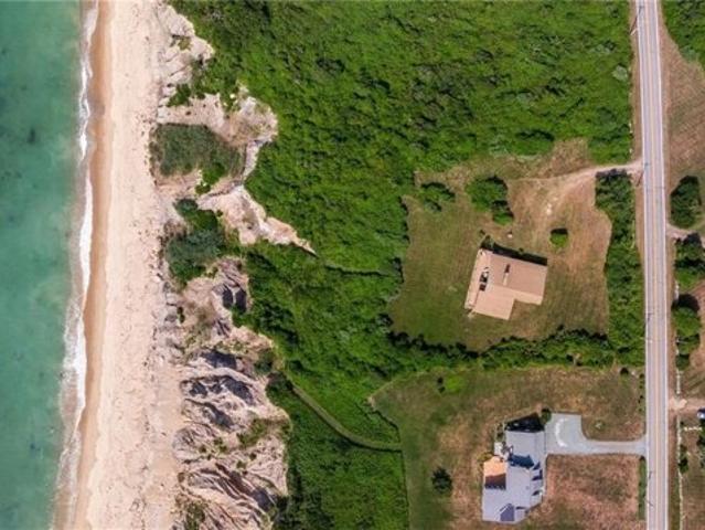 Mohegan Trl, Block Island, Home For Sale