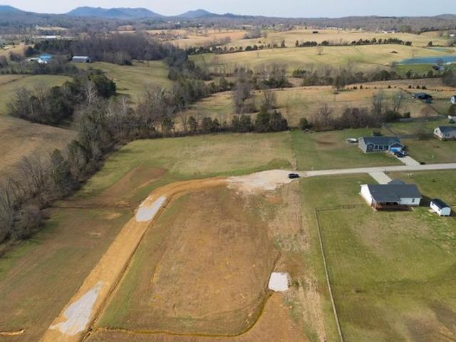 Mohican Trl Lot 18, Jeffersonville, KY 40337