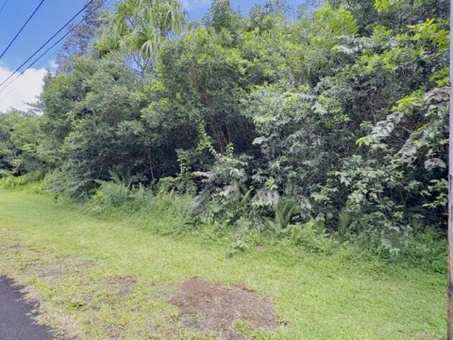 Moi St, Pahoa, HI 96778