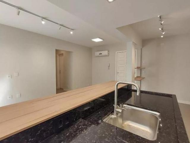 MOINHOS IMOBILIÁRIA vende apto 2 dormitórios/garagem próx. Encol AP844