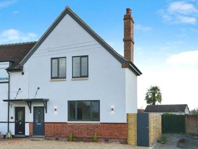 Moira, Ashby Road, Swadlincote, 2 Bedroom End