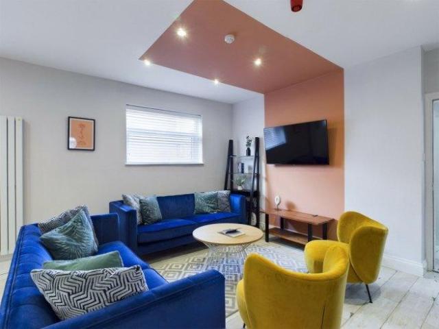Molyneux Road 8 bed house share to rent £3,776 pcm £871 pw