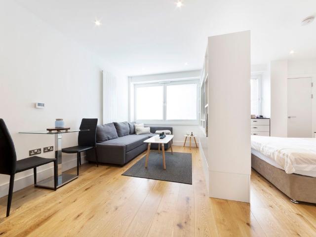 Molesworth Street, Lewisham SE13, Studio to rent, £1,500 pcm | PrimeLocation