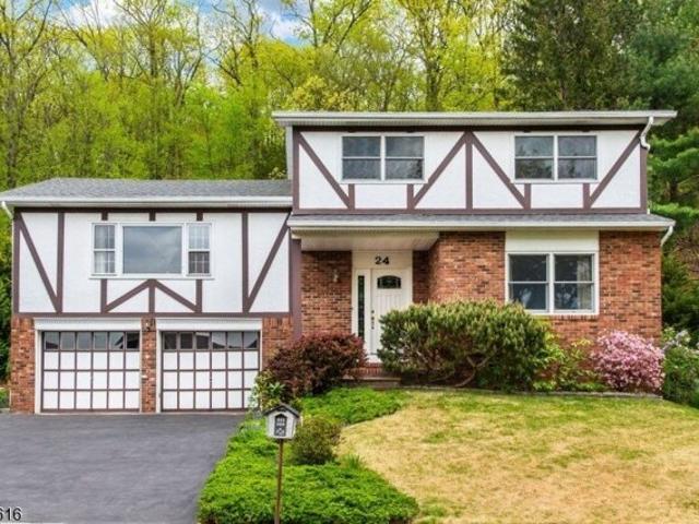 Molinari Dr, Wanaque, Home For Sale
