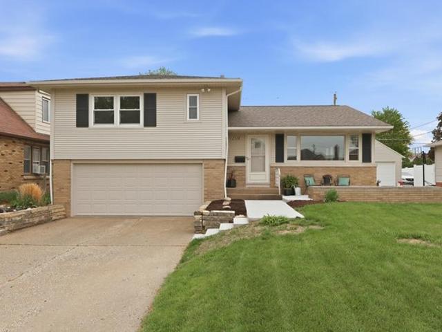 Moline, IL 61265