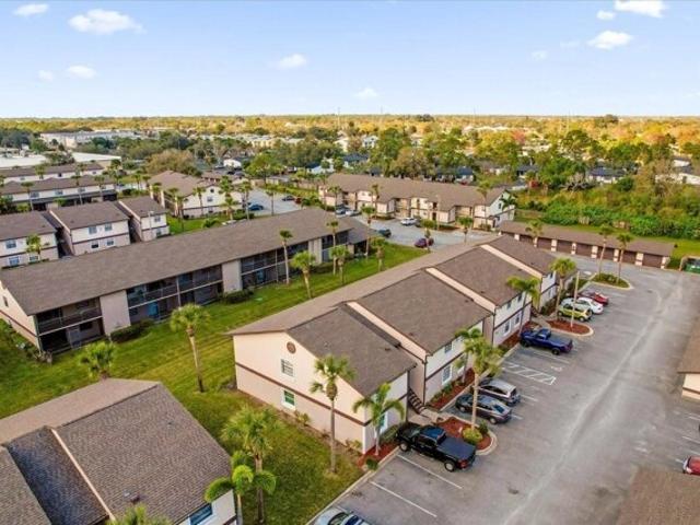 Mollie Ln #,melbourne, Condo For Sale