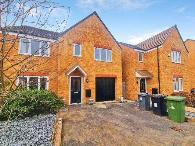 Mollis Close, Peterborough PE2, 5 bed property to rent, £1,800 pcm | PrimeLocation