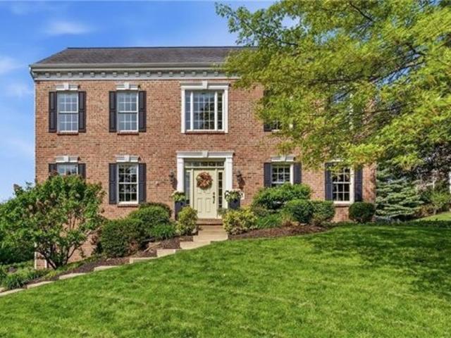 Molly Dr, Canonsburg, Home For Sale