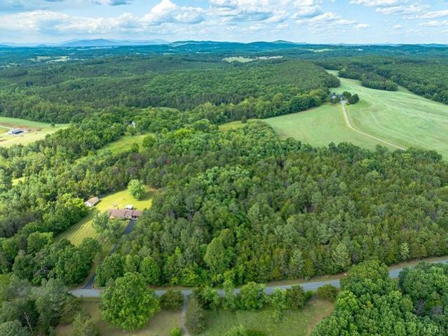 Mortimer Dr, Evington, VA 24550