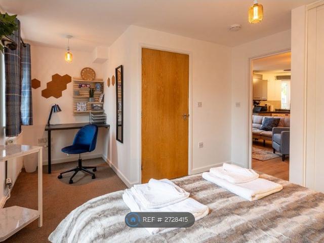 Mortimer Drive, Marston, Oxford OX3, 1 bed flat to rent, £1,600 pcm | PrimeLocation