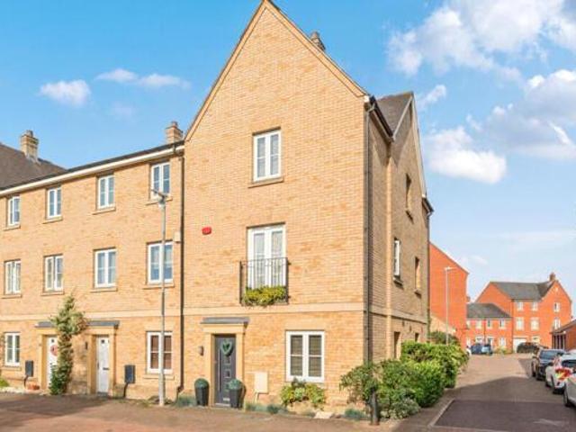 Mortimer Gardens, Colchester, 4 Bedroom End