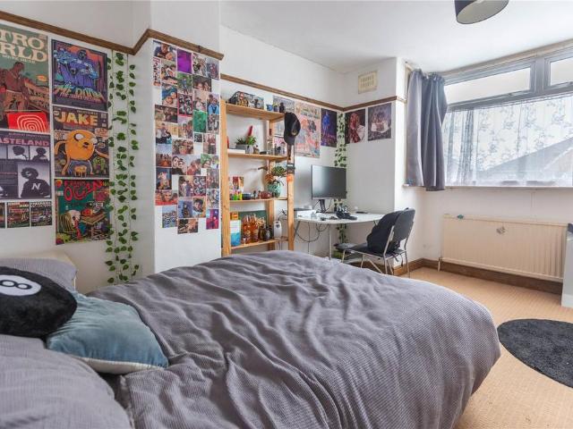 Mortimer Road, Filton, Bristol, BS34 4 bed end of terrace house to rent £2,250 pcm £519 pw