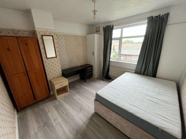 Mortimer Road Room 1
