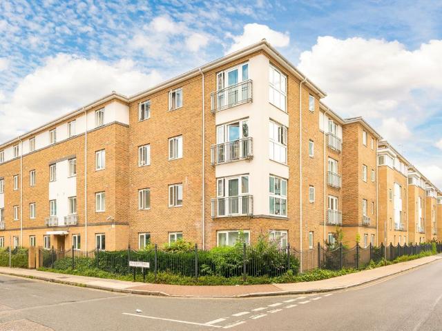 Morton Close, Shadwell E1, 2 bed flat to rent, £2,200 pcm | PrimeLocation