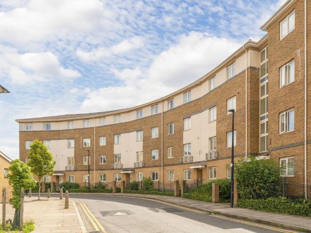 Morton Close, Shadwell E1, 2 bed flat to rent, £2,250 pcm | PrimeLocation