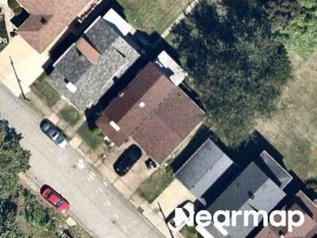 Morton Ave