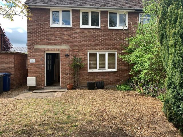 Mortlock Avenue, Cambridge CB4, 2 bed flat to rent, £1,375 pcm | PrimeLocation