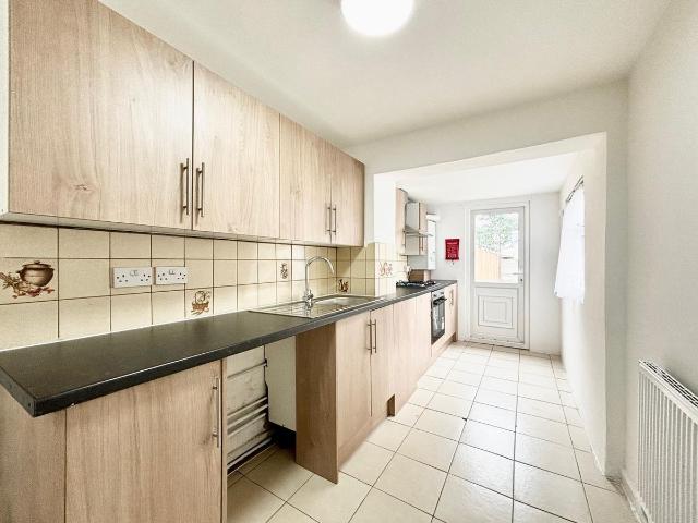Mortlake Road, Ilford IG1, 3 bed terraced house to rent, £2,450 pcm | PrimeLocation