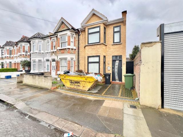 Mortlake Road, Ilford IG1, 4 bed terraced house to rent, £3,500 pcm | PrimeLocation