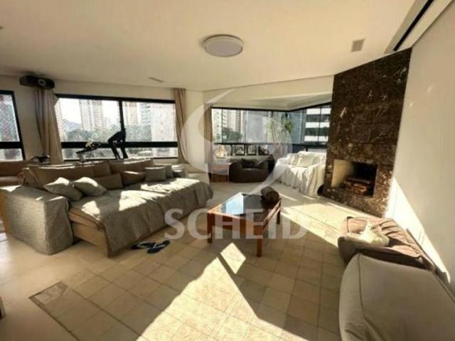 MORUMBI NOBRE, APARTAMENTO RECÉM REFORMADO PRONTO PARA MORAR