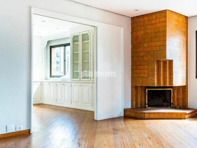 MORUMBI,APARTAMENTO PENTHOUSE,COM CHURRASQUEIRA PRIVATIVA, 4 VAGAS