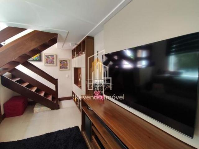 Morumbi Casa Assobradada de 210m² com 3 dormitorios, 3 suites e 3 vagas
