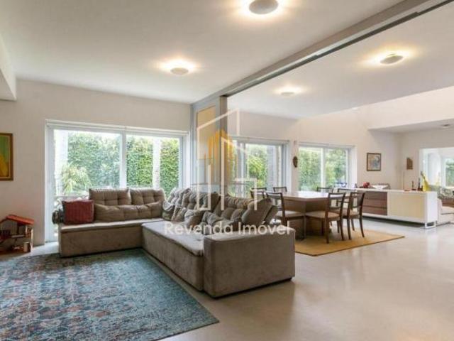 Morumbi, Casa Residencial de 800m² com 4 dormitórios, 2 suítes, 4 vagas
