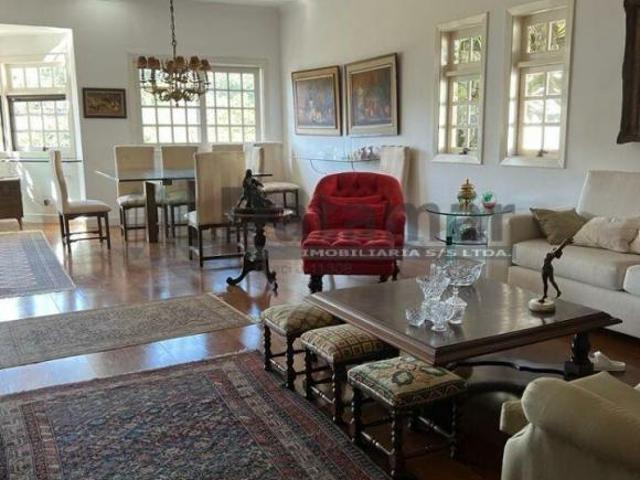 Morumbi Condominio Fechado com 3 suites prox. a Casa da Fazenda no Morumbi