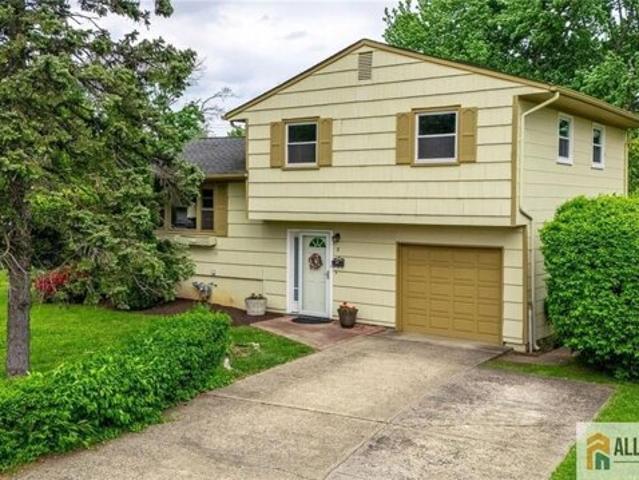 Moryan Rd, Edison, Home For Sale